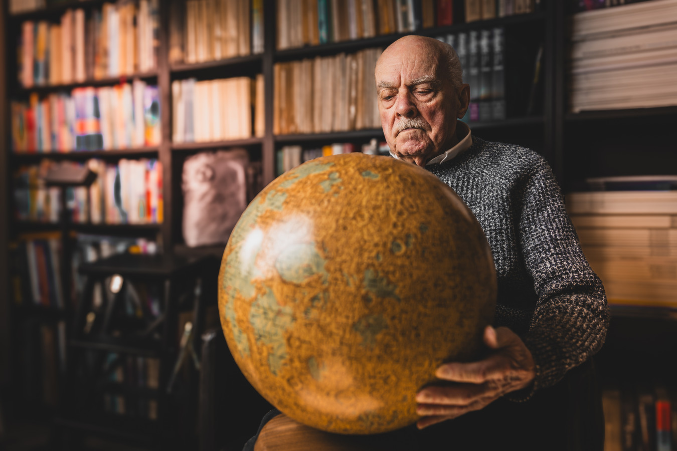 Aan tafel in het rusthuis van Erps-Kwerps weten ze niet dat Jean Meeus ...