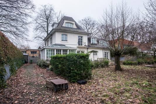 KBC laat villa van 10 miljoen leegplunderen | Antwerpen | hln.be