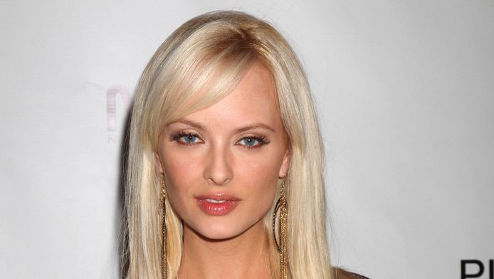 Hugh Hefner maakt tweede vriendin bekend | Sterren | AD.nl