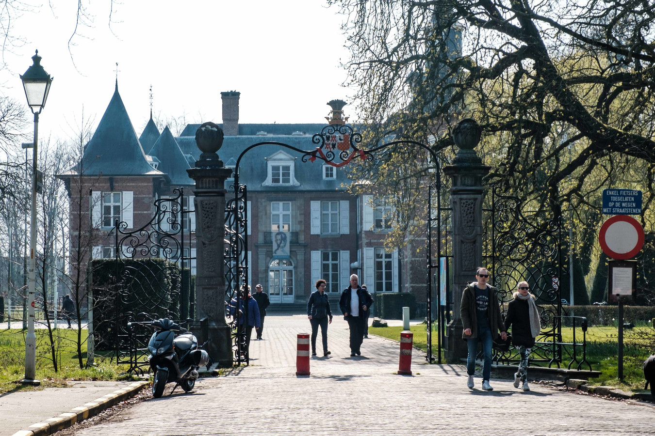 IN BEELD: Schoten in tijden van corona | Foto | hln.be
