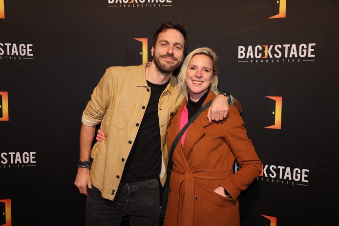 IN BEELD. Michel Van den Brande poseert met verloofde Sofie tijdens ‘Gaston en Leo - De Hommage ...