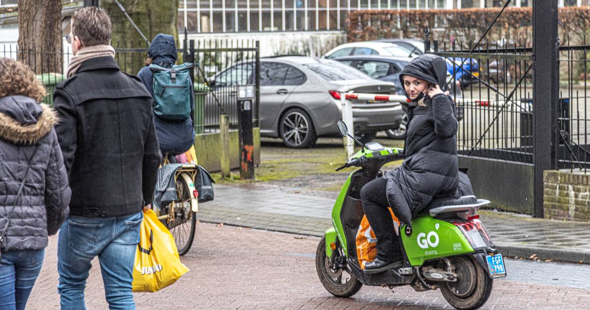Hoe de deelscooter van Go Sharing in Zwolle kwam, zag en verdween ...
