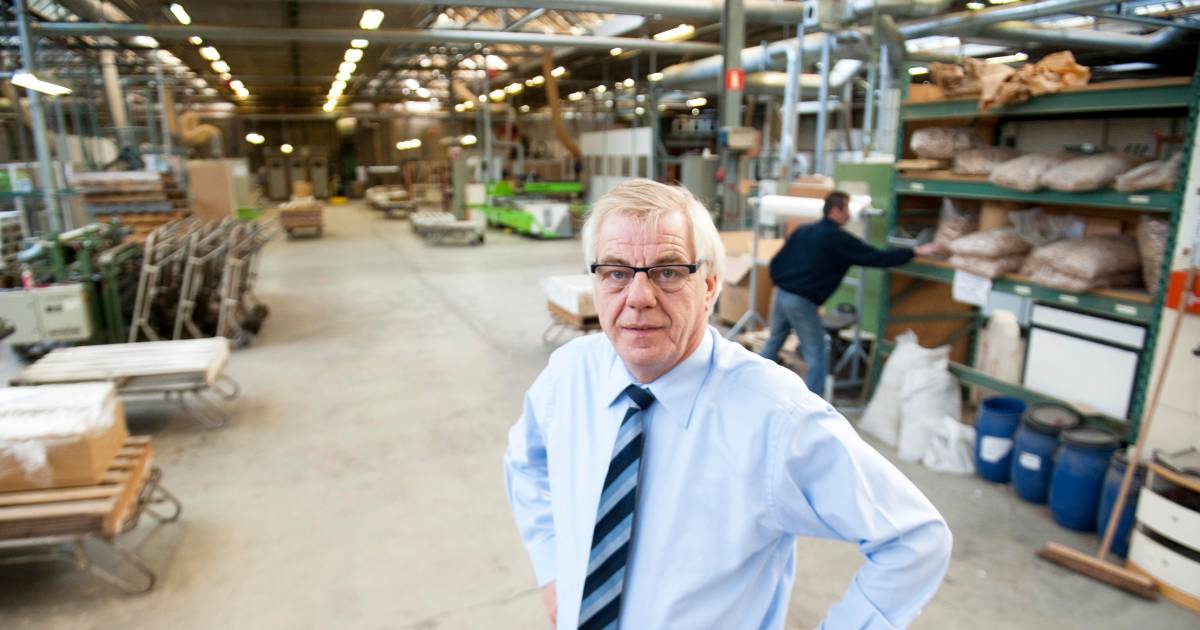 Vroomshoop Meubelen sluit de deuren | Twenterand | tubantia.nl