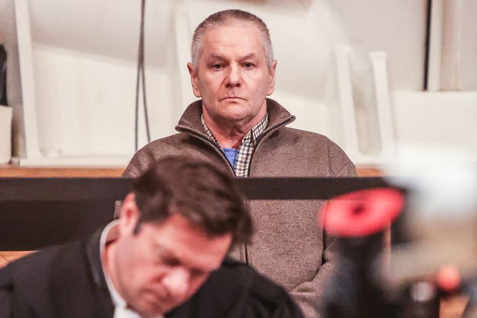 Le tueur en série Stephaan Du Lion reconnu coupable de plusieurs ...