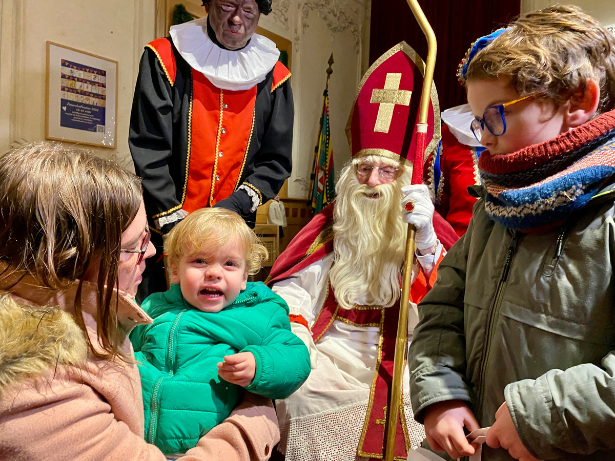 Deze Sint is 100 jaar oud: “En ik ga dit nog làng blijven doen” | Foto ...