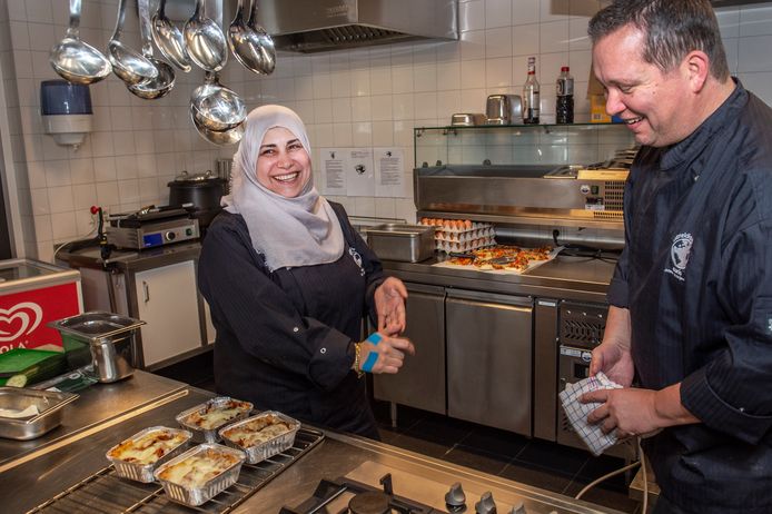 Van vluchteling uit Syrië naar uitbater van de Wereldkeuken bij Curio ...