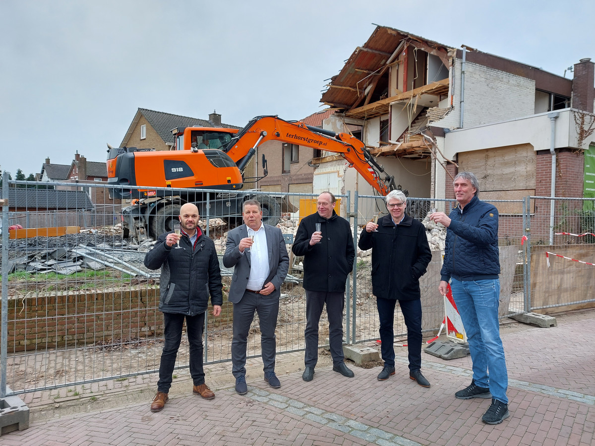 Sloop Wapen van Zeddam gestart, 23 appartementen medio 2024 klaar ...