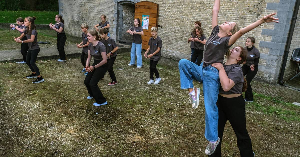 Jongeren spelen met ‘Herinnering’ een theaterstuk rond Vrede ...