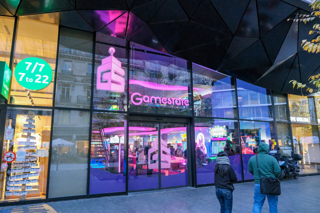 Gamewalhalla van 500 vierkante meter strijkt neer in Brussel: “Mario ...