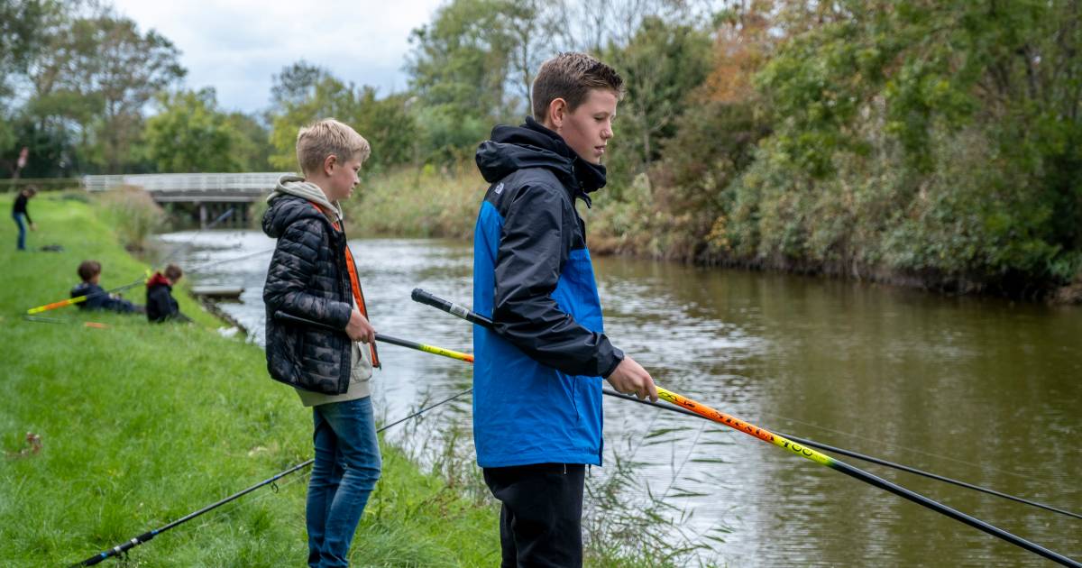 Sportvissen is in trek bij jongeren: ‘Als ik er één gevangen heb, wil ...