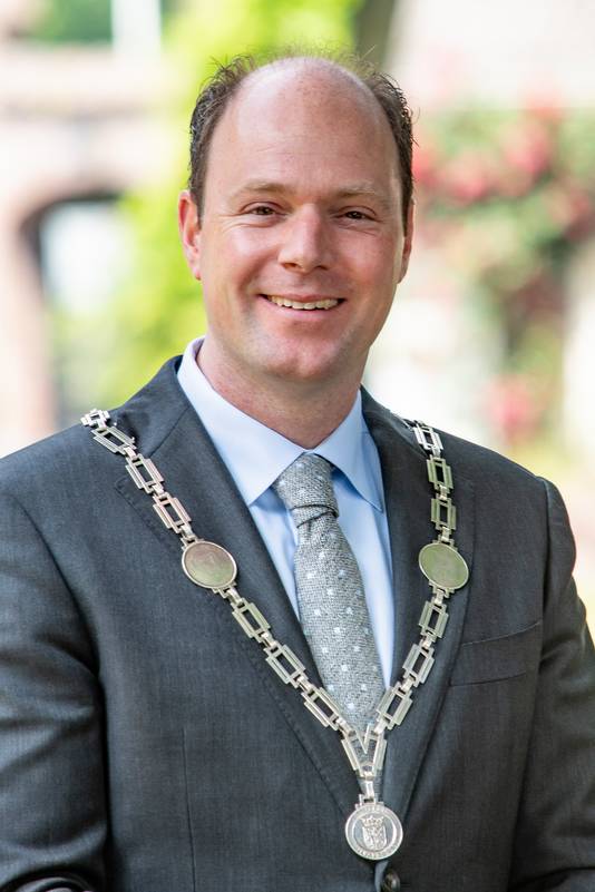 Burgemeester Ryan Palmen van Hilvarenbeek wordt voorgedragen in Horst ...