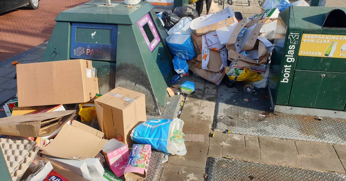 Talen moet dwangsom voor groenstrook met afval naast milieustraat in ...