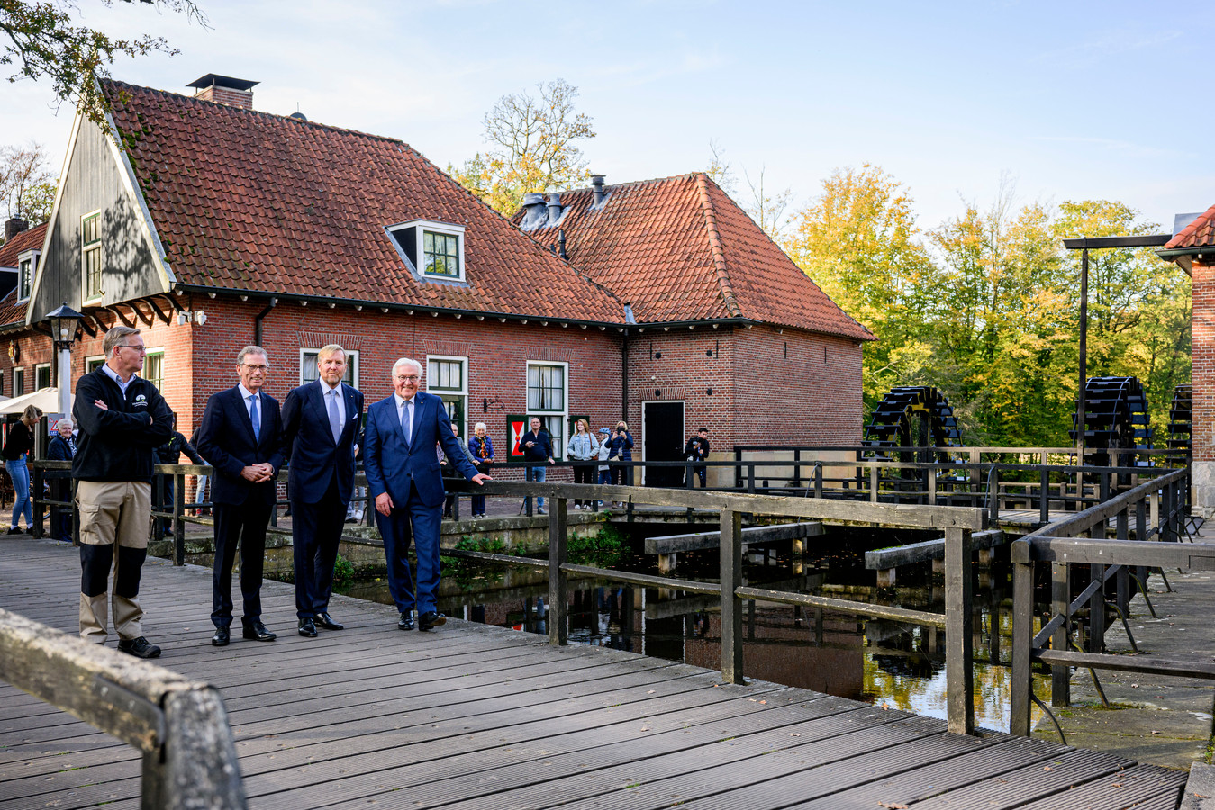 Koning Willem-Alexander krijgt duidelijke boodschap mee: 'Voor ...