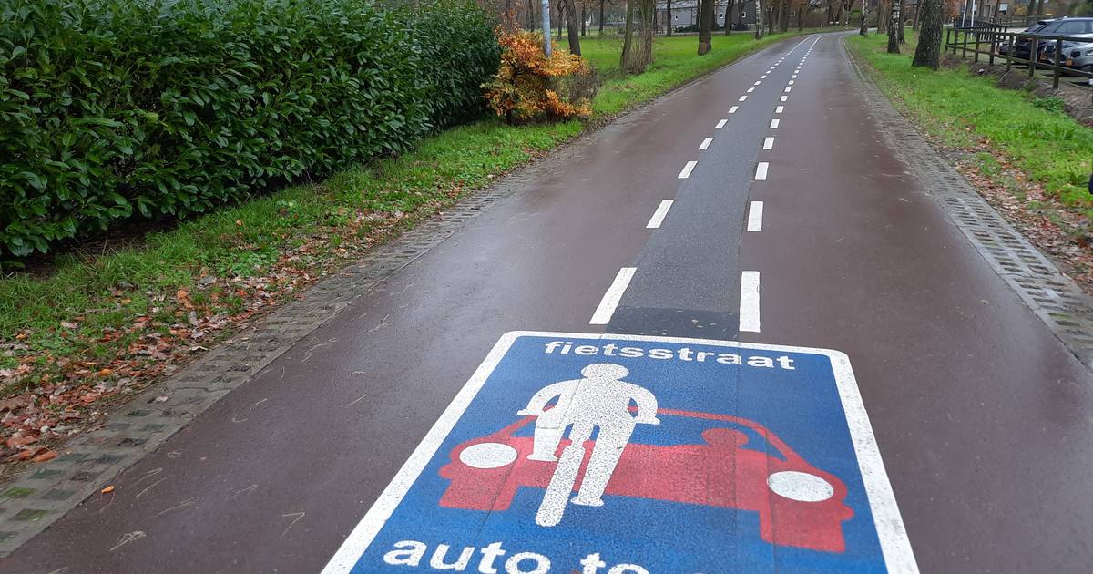 Rijssen wil fietsring compleet maken, maar moet er een fietspad of ...