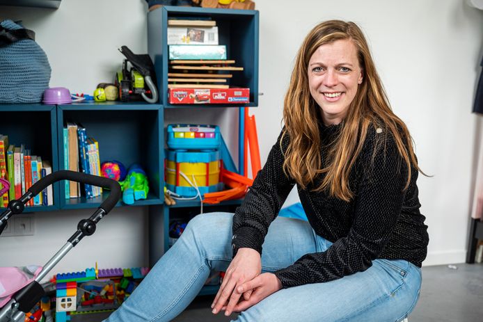 Druktemakers Max en Mirthe naast elkaar? De Stoeltjesdans helpt bij de ...