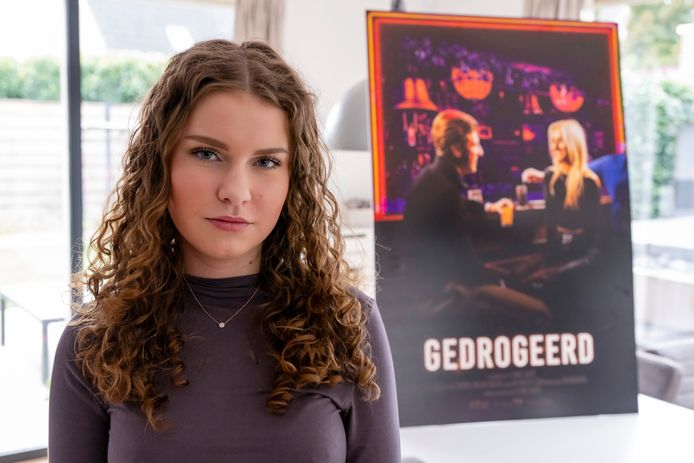 Opeens zakt Esmée (18) in elkaar tijdens koningsnacht: ‘Vanaf dat ...