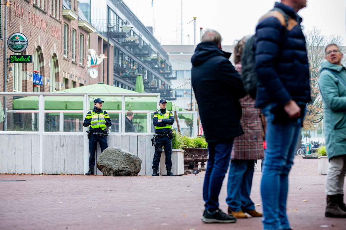 Marcouch haalt snoeihard uit na rellen in Amsterdam: ‘Oude wonden ...