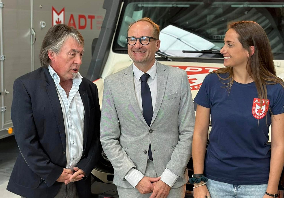 Speciaal Belgisch reddingsteam voor dieren in nood voorgesteld: het ...