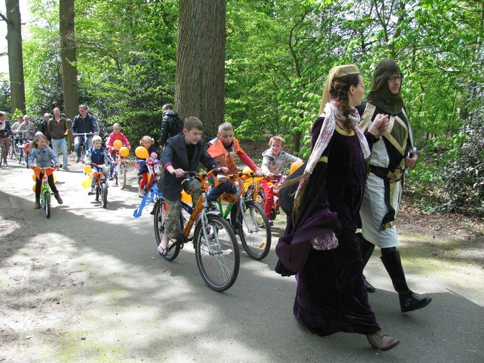 Kasteel Stapelen speelt belangrijke rol op Koningsdag Boxtel | Boxtel ...