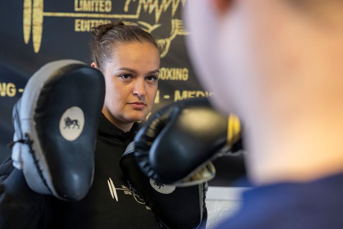 Roelie zag hoe Jake (14) gepest werd: ‘Ik dacht gelijk: die jongen moet ...