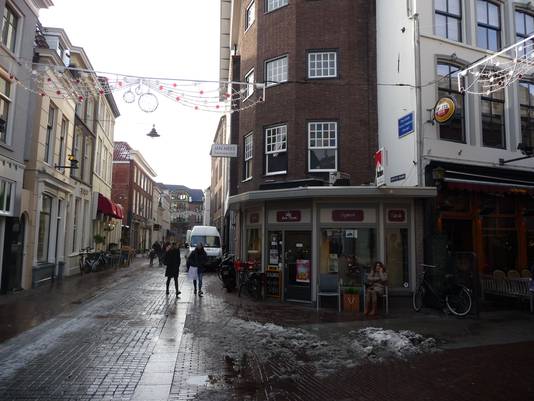 Tabaksspecialist Jan Mees (81) overleden, bekend van gelijknamige ...