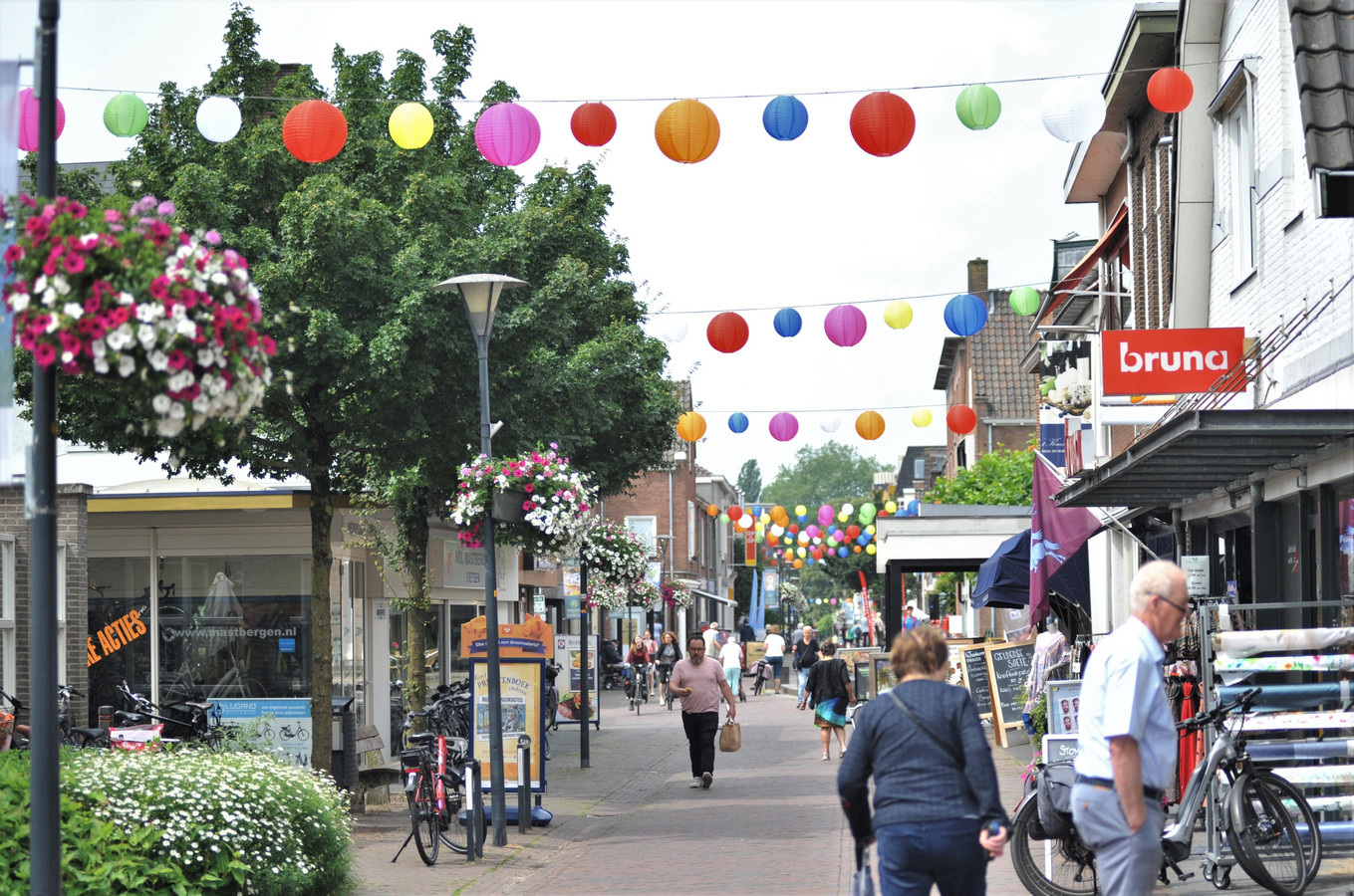 Renkumse winkeliers voelen zich door gemeente ondergewaardeerd ...