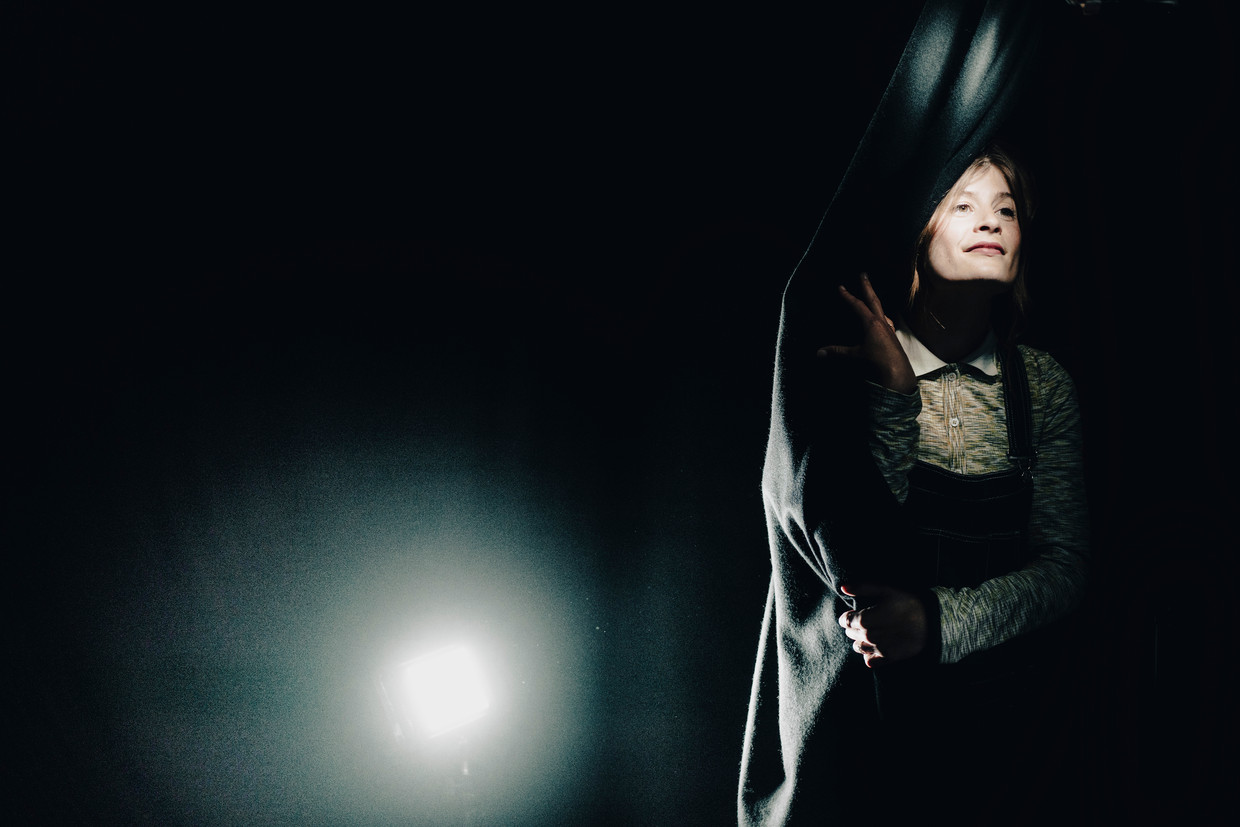 Eva De Roo: ‘De liefde was voor mij altijd zo serieus. Net als seks ...