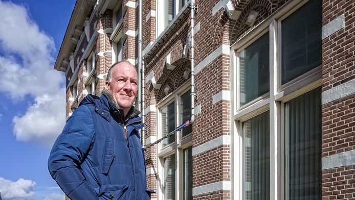 Nutsgebouw verkocht aan Alphenaar John Vermeer | Alphen | AD.nl