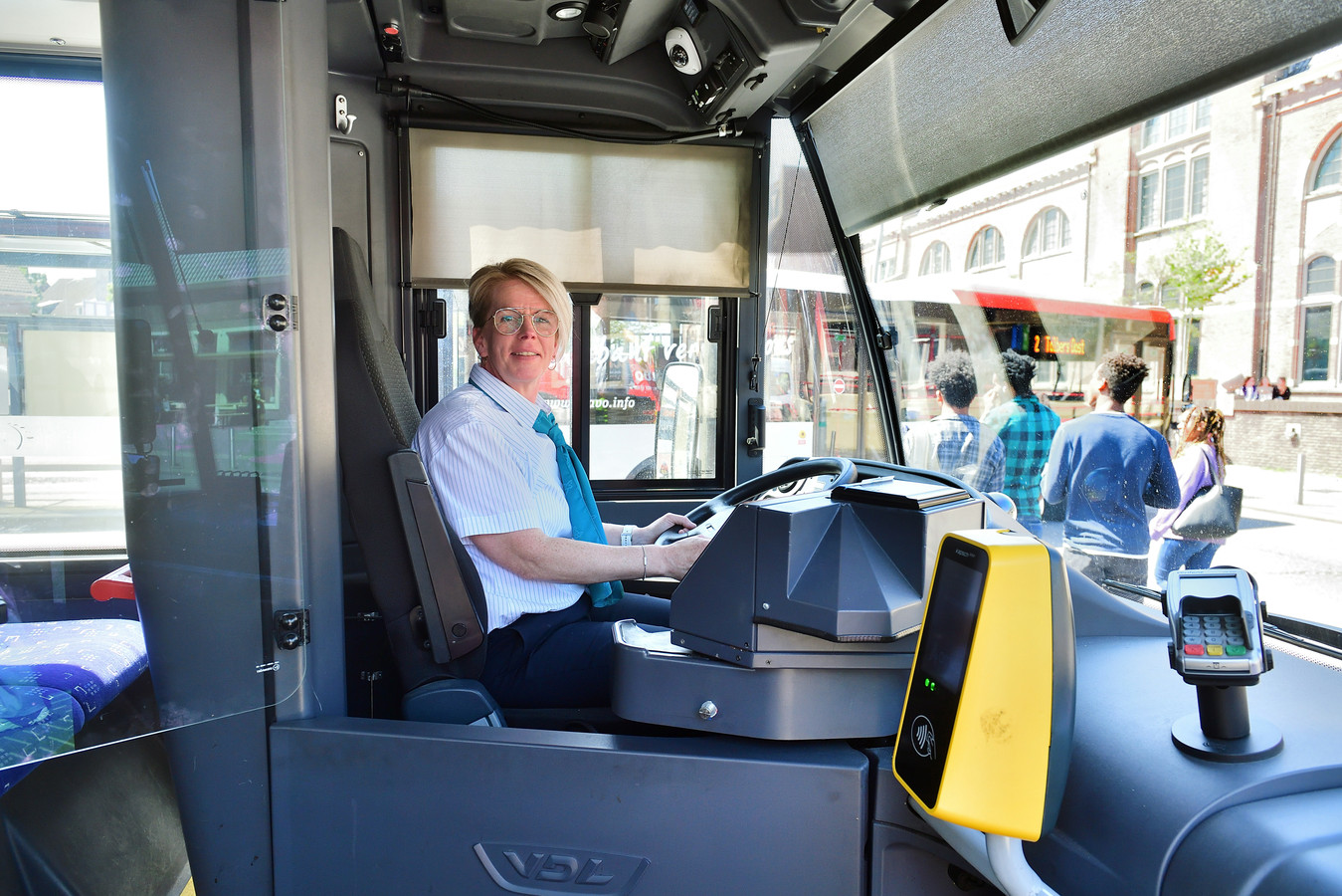 Zelf achter het stuur van een Arriva-bus: ‘Ik wilde al langer met iets ...