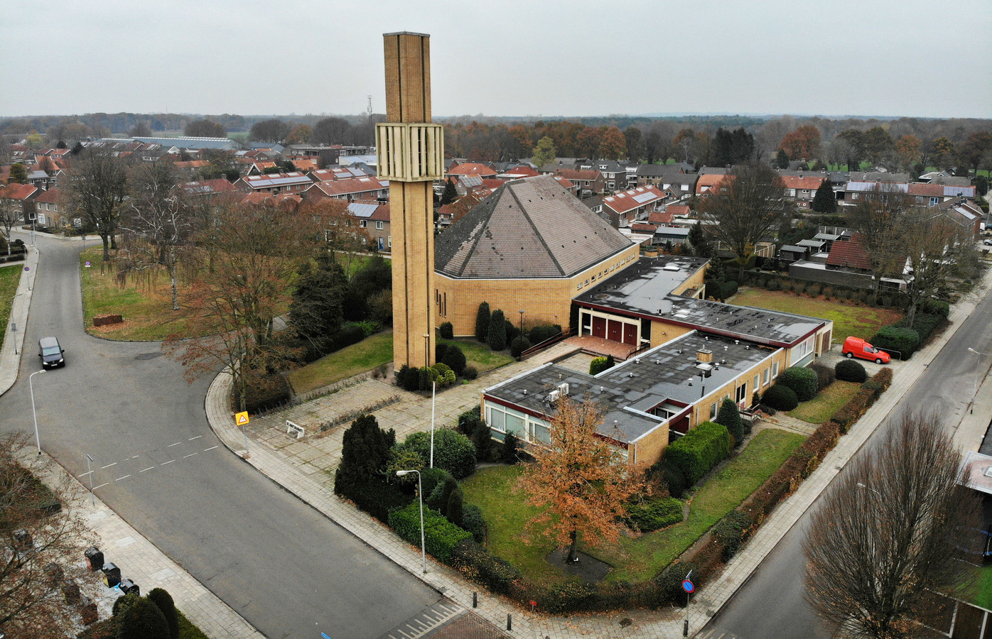 Martinuskerk in Losser verkocht, wordt cultureel centrum | Foto ...