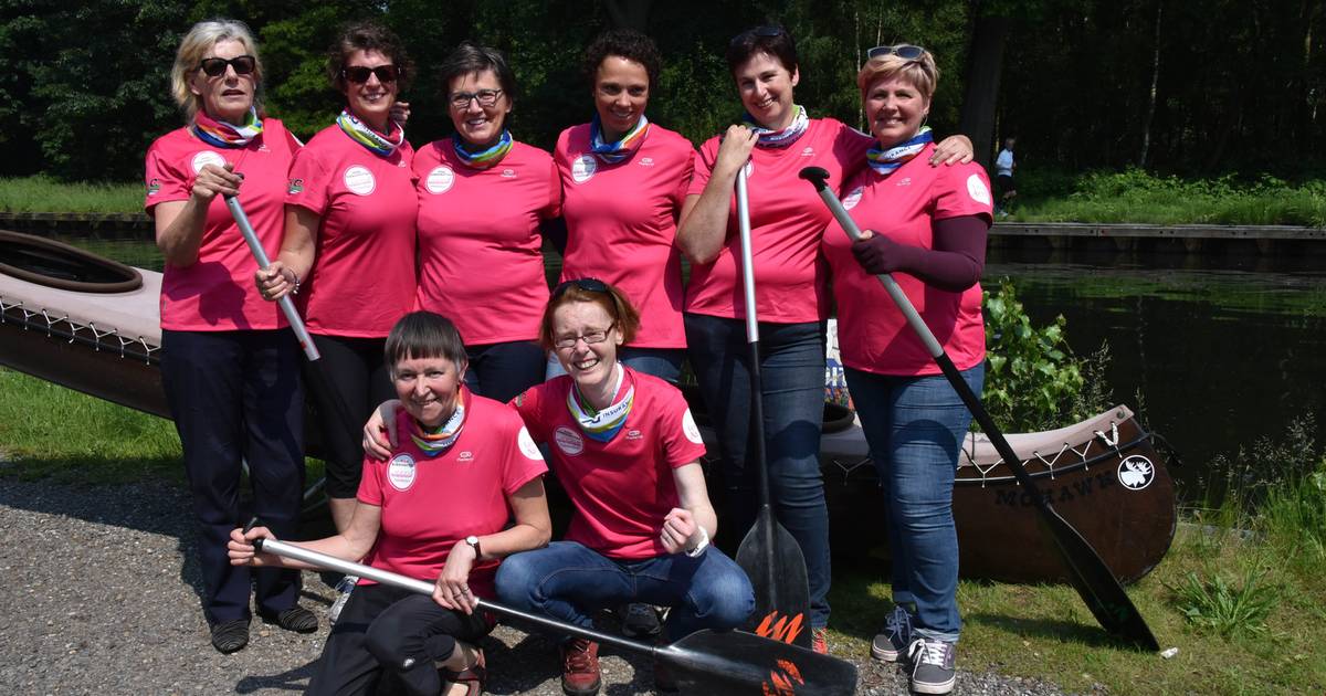Pink Ribbonettes plannen wekelijkse kanotocht | Turnhout | hln.be