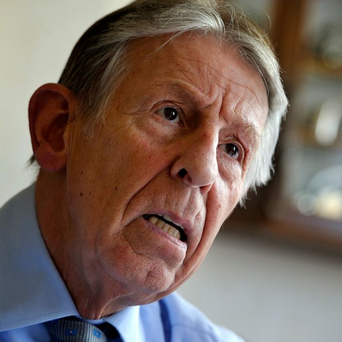 Jan Barel (1938-2022) voor altijd de eerste prins van Zevenbergen ...