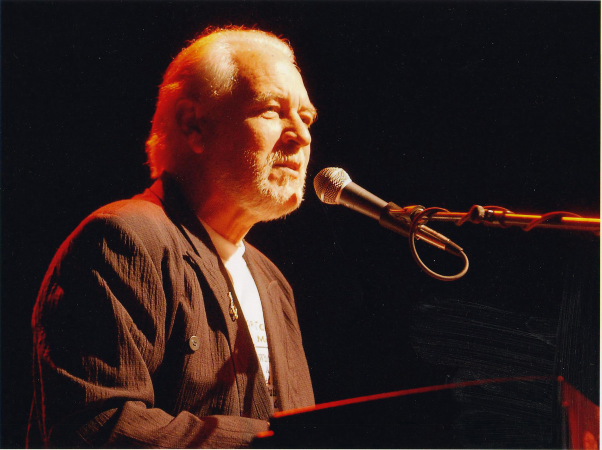 A Whiter Shade Of Pale-zanger Gary Brooker (76) overleden | Foto | AD.nl
