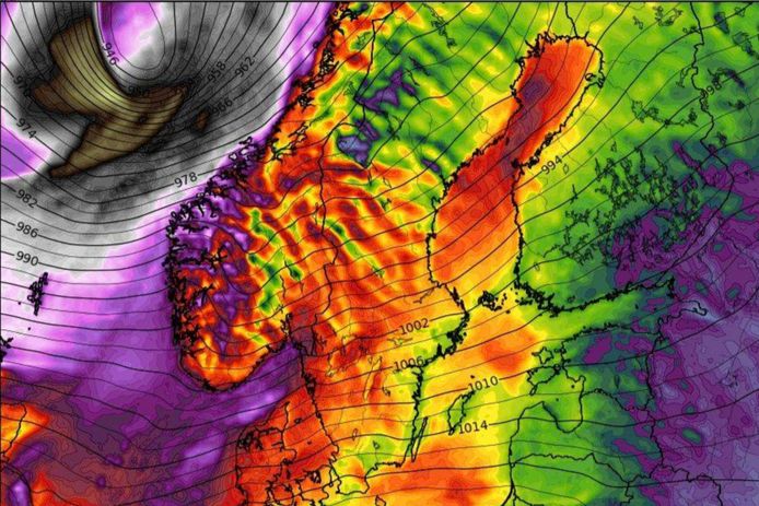 Noorse weerdienst waarschuwt landgenoten met code rood voor bomcycloon ...