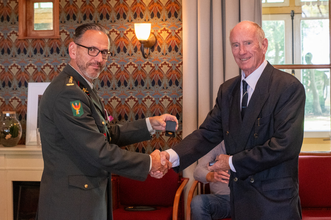 Verzetsheld Ard van Daal (1912-1945) postuum geëerd met militaire ...