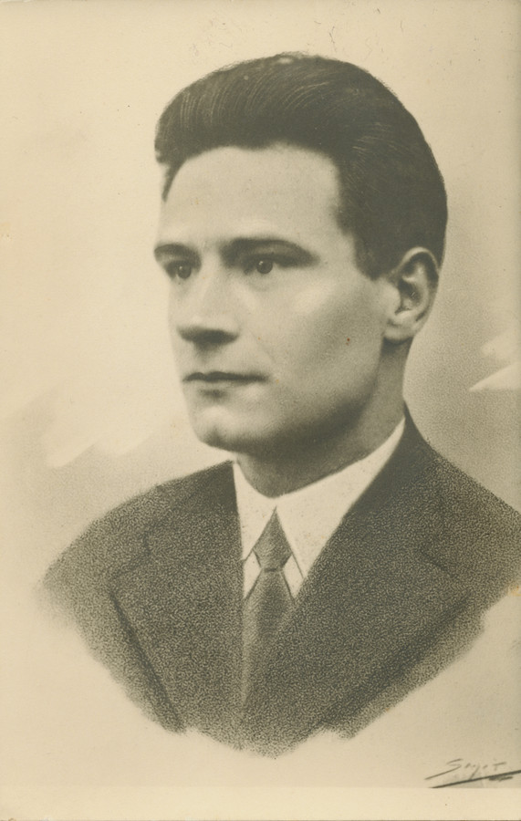 Na 75 jaar een gedenksteen in Hellendoorn: ‘Fantastisch dat ze zo ...