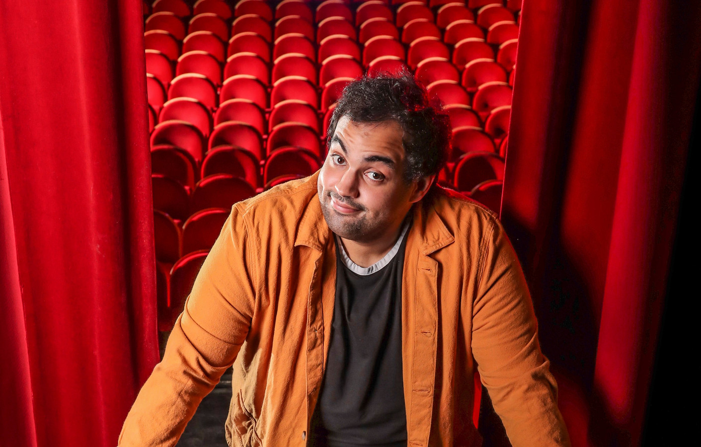 INTERVIEW. Kamal Kharmach voor zijn ‘kwaadste show ooit’: “Mijn ...