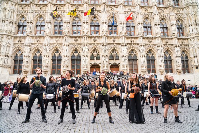 Percussiegroep De Batterij sluit repetities af met optreden in Café ...