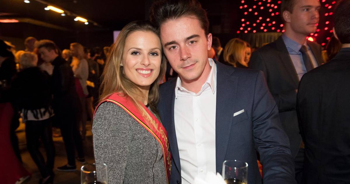 Dean is opnieuw vrijgezel | Story | hln.be