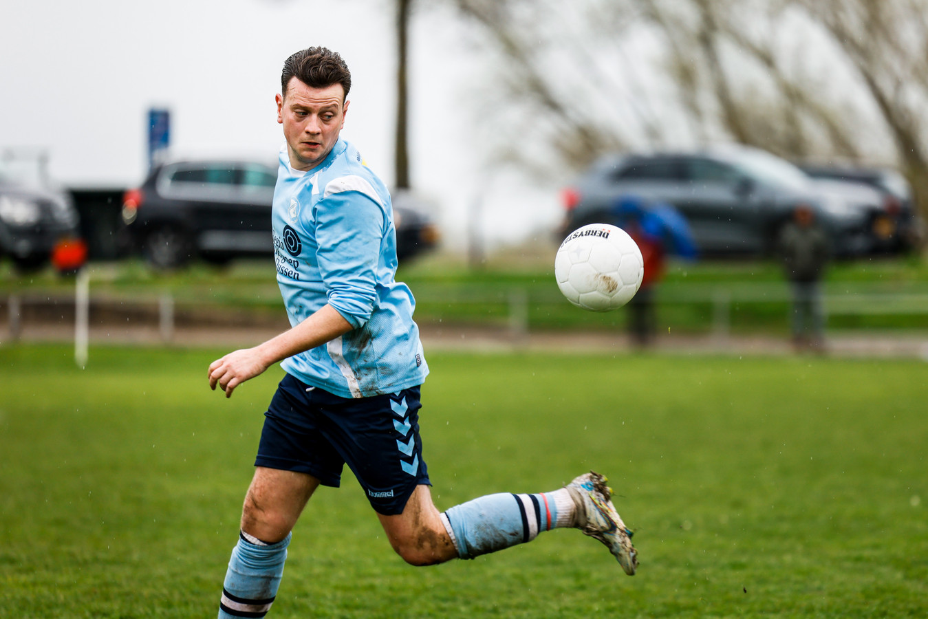 Van Driel scoort nooit, maar deed tegen BZC zijn vrienden (bijna) pijn ...