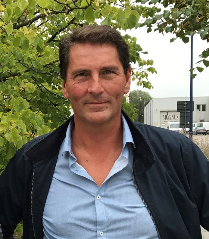 Tom Vandewalle volgt zichzelf op als voorzitter van Dorpsraad ‘Waarloos ...