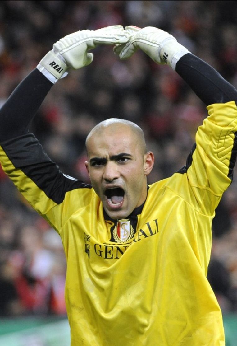 Sinan Bolat kopt Standard naar Europa League in 95' | De Morgen