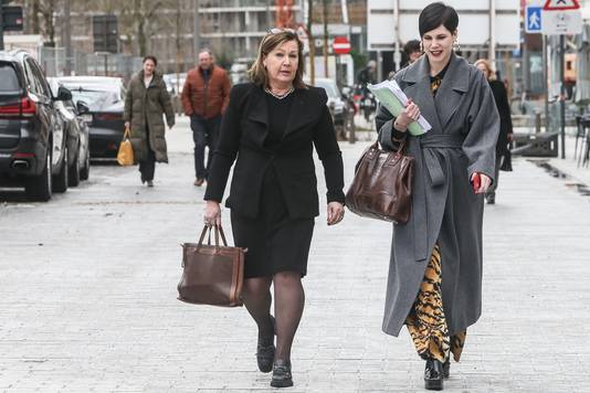 LIVE. Proces Reuzegom: Sondage neemt zelf het woord over dood Sanda Dia ...