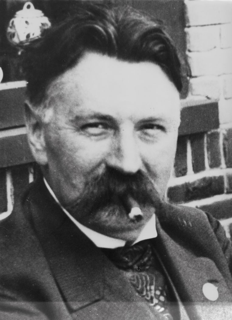 Theo Thijssen kon op reis ‘maffen in alle standen’ | Trouw