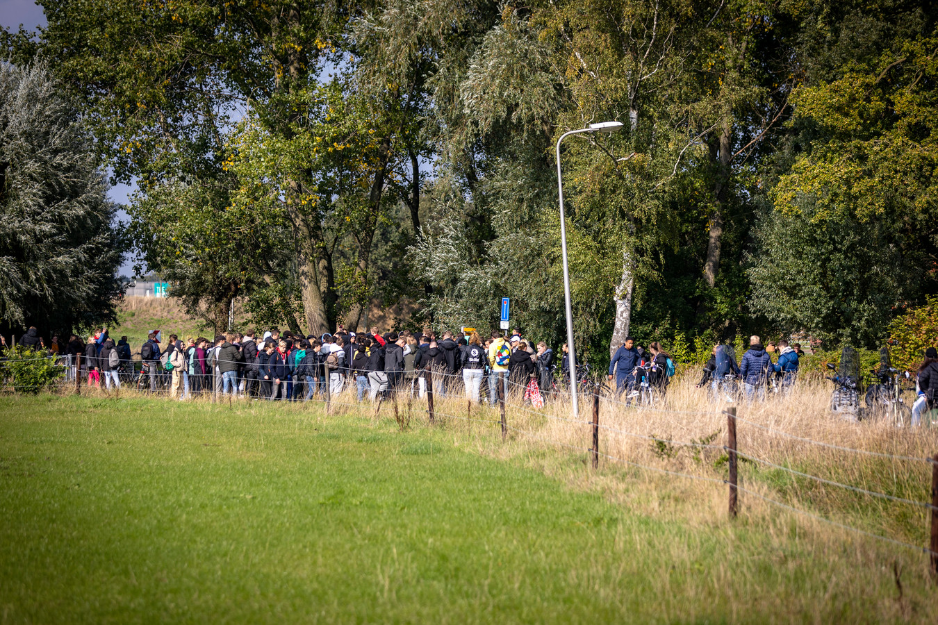 YouTuber Locos Turcos is in Hengelo minder populair dan gevreesd: ‘Je ...