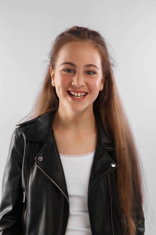 Annemijn van ’t Hullenaar uit Nuenen speelt jonge Rachel Hazes in ‘Hij ... Annemijn van ’t Hullenaar uit Nuenen speelt jonge Rachel Hazes in ‘Hij ...
