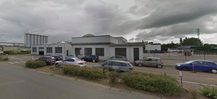 Man probeert theoretisch rijexamen af te leggen in naam van iemand ...