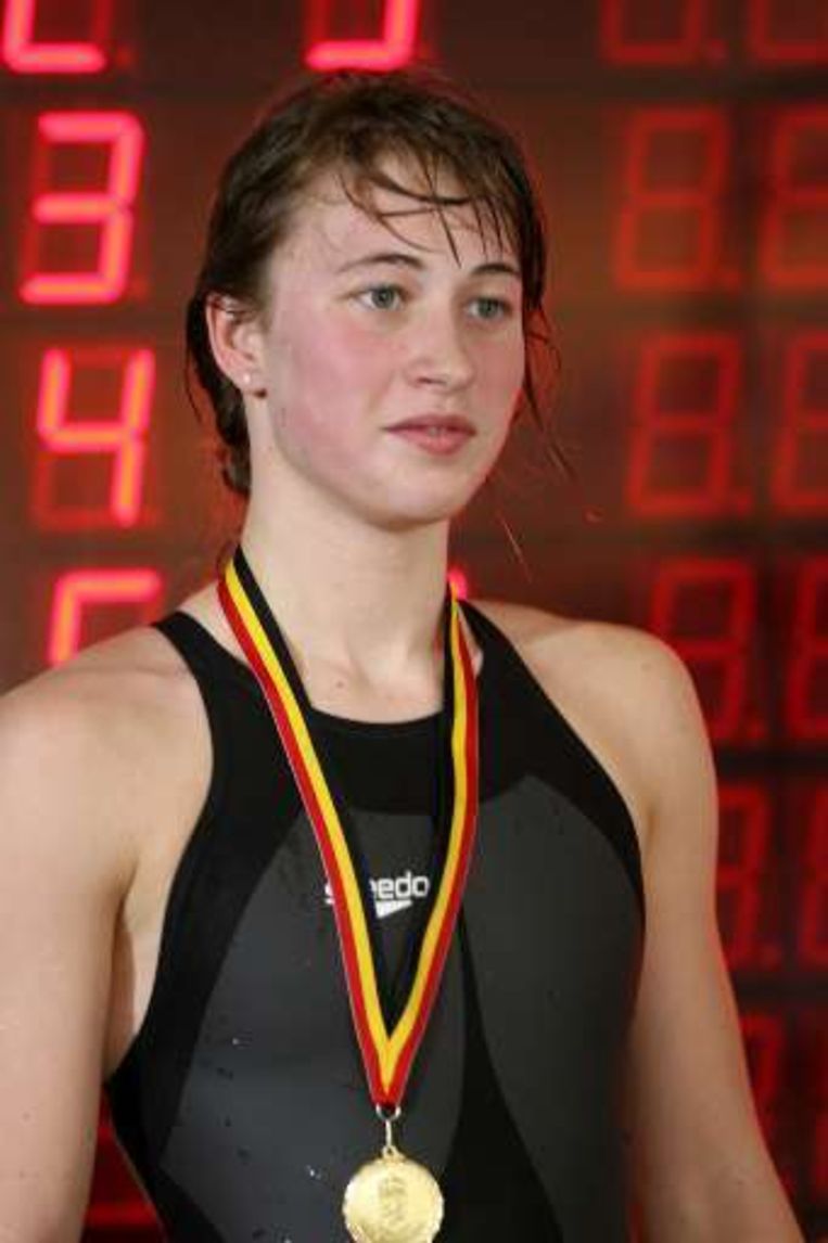 Sysmans zwemt naar tweede goud op EK junioren | De Morgen