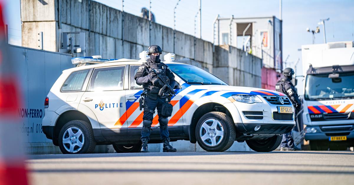 Zeven arrestaties en 22 invallen na mega-onderzoek: ‘Meer dan honderd ...