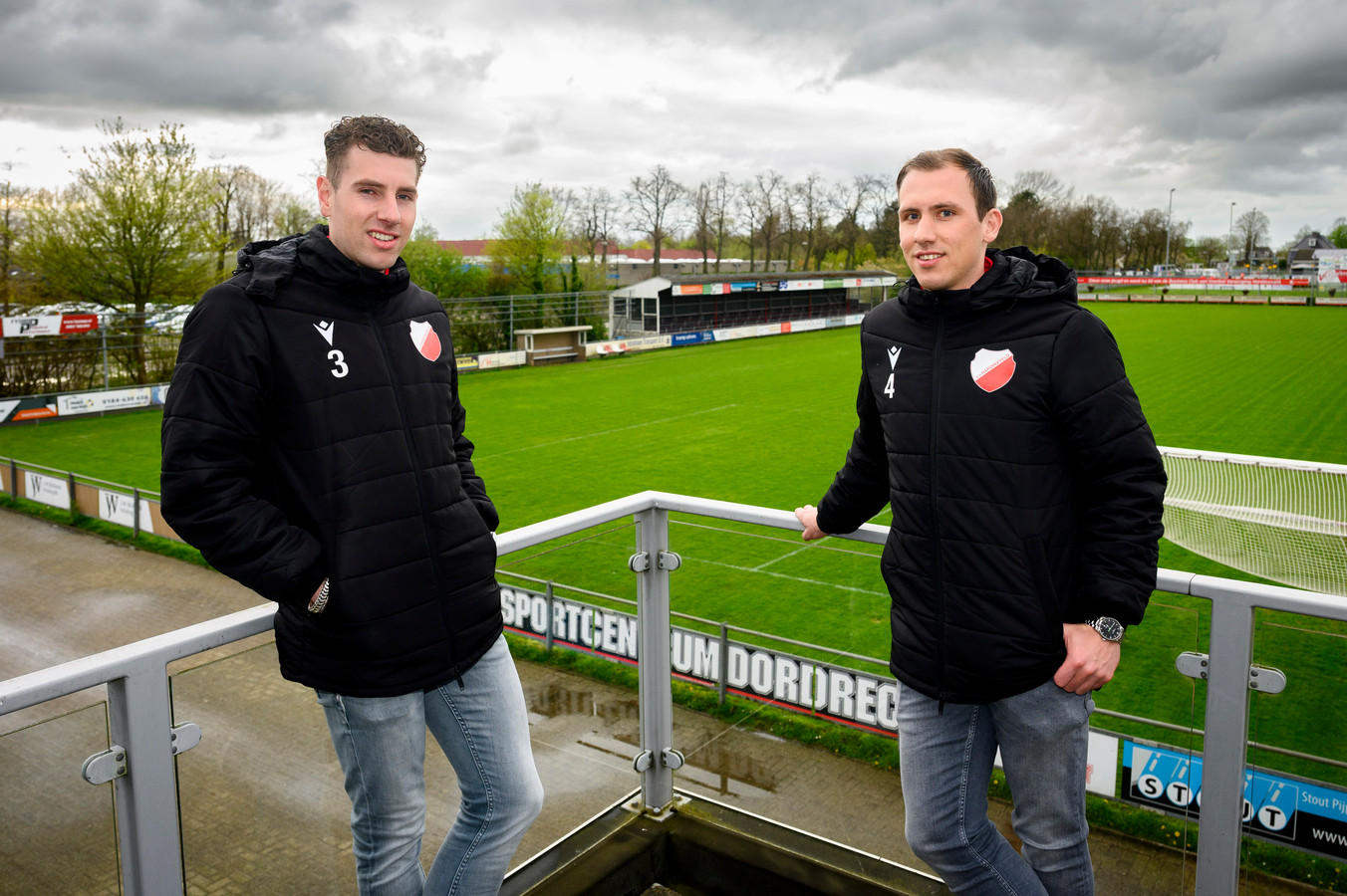 Broers De Boon beleven onder vader Theo pechseizoen met Hardinxveld ...